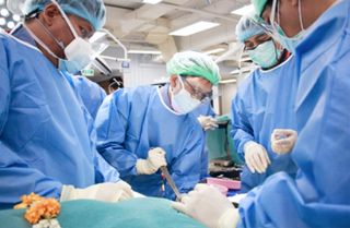 Dr Wang Lushun - Arete Ortho